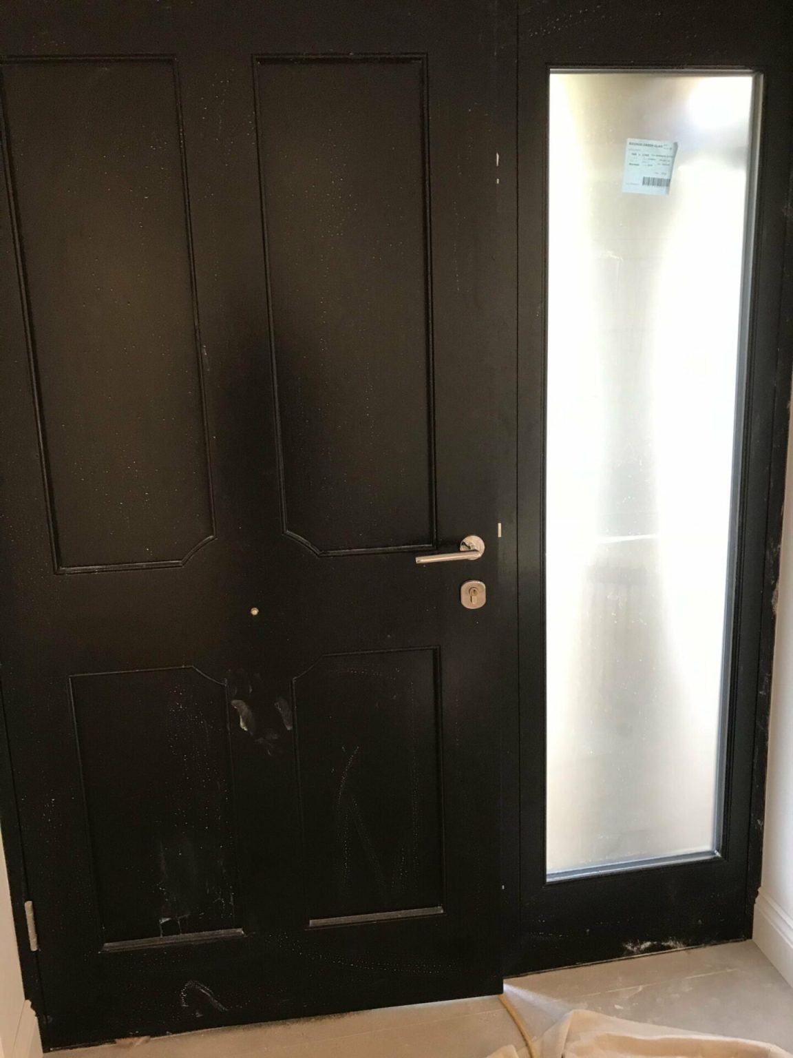 Accoya Front Door and Sidelight - Hertfordshire - Highate Joinery
